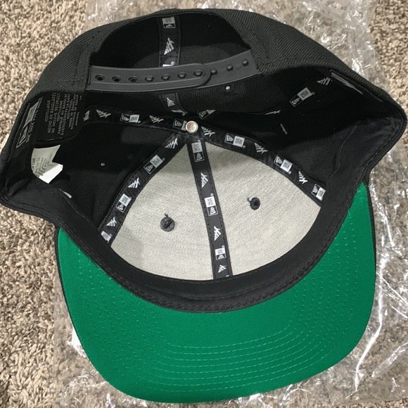 paper planes | Accessories | New Paper Planes The Original Crown Old School Snapback Hat | Poshmark